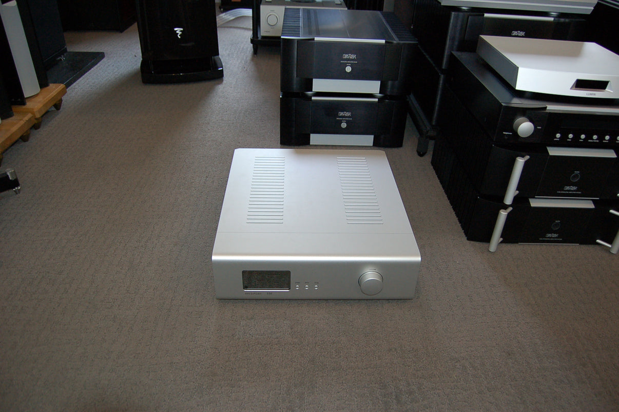 Soulution 330 integrated amplifier SOLD – Audio Solutions