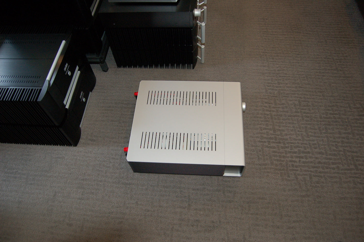 Soulution 330 integrated amplifier SOLD – Audio Solutions